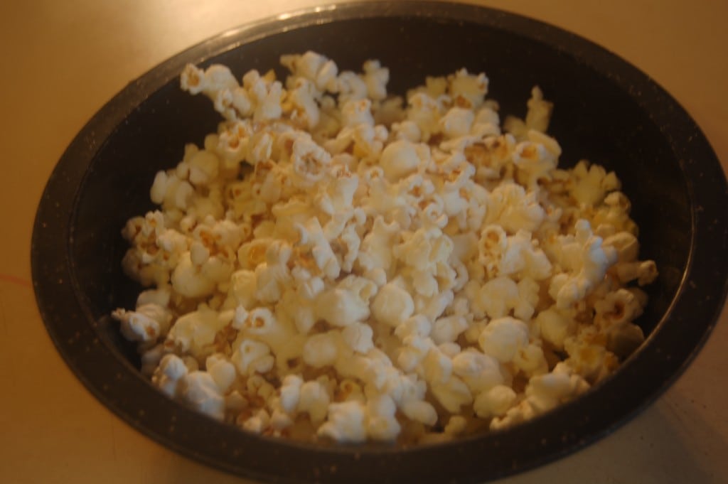 10 Non-Perishable Snacks To Go